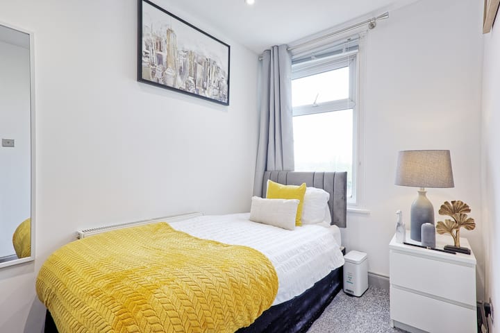 Contractor/family Fun Home|table Games|1gbps Wifi - 科爾切斯特