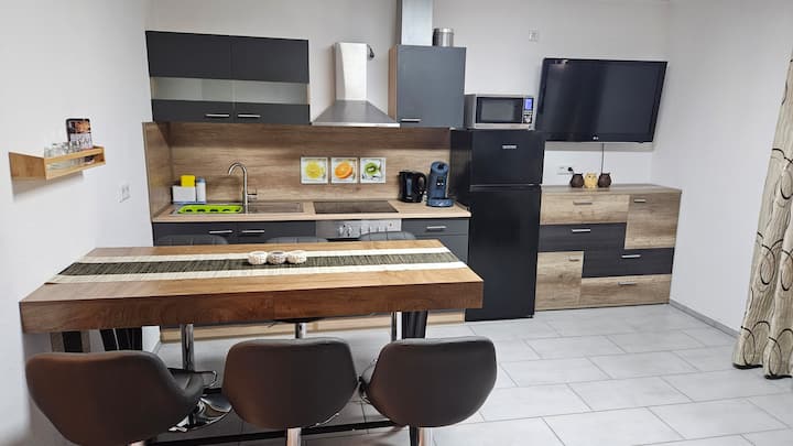 Schöne Familienfreundliche Ferienwohnung - Euskirchen