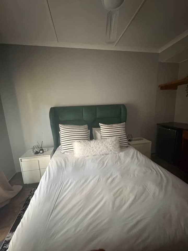 Laststop-2 To Knp At Homely Escapes - Phalaborwa