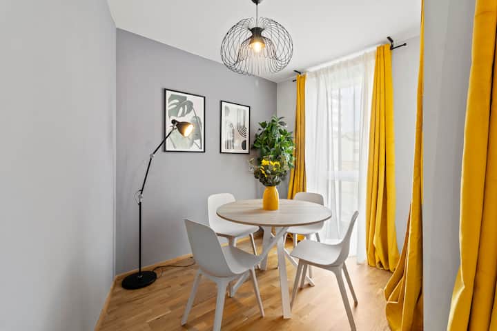 Balcony Apartment I On-site Parking 19,90 Per Day - Bécs