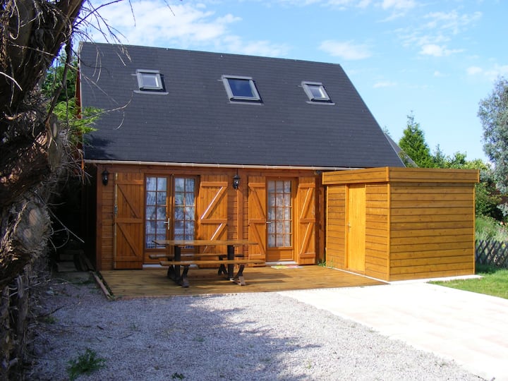 Chalet En Bois Cosy · Face à La Piscine - Merville-Franceville-Plage