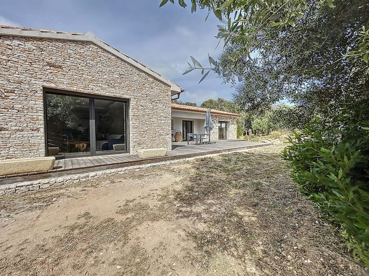Charmante Villa Au Cœur Du Maquis Bonifacien - Bonifacio