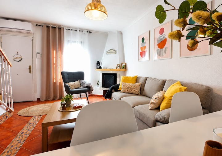 Escapada Con Patio Privado Y Piscina Cerca Del Mar - Torremolinos