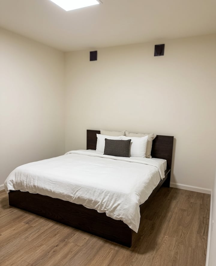 Relaxing 5br Stay For 12 | Close To Downtown - Gand