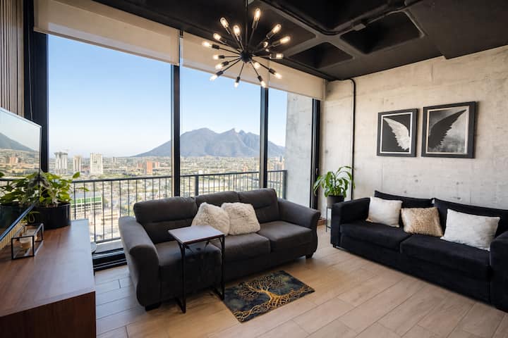 Nest Barrio | Downtown + Scenic View + Pool & Gym - México