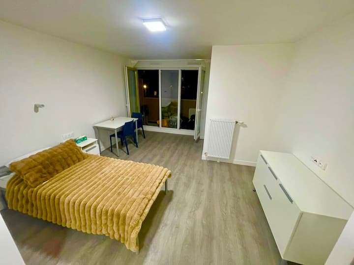 Charmant Studio Lumineux Idéal Séjour Pro Détente - Rueil-Malmaison