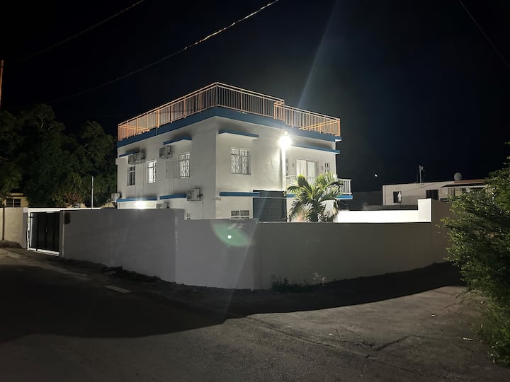 Kardo Villa, Le Ségatier Avec Rooftop. - Port Louis (Mauritius)