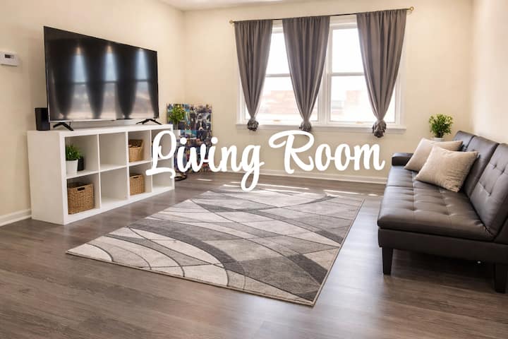 Cozy 1br Near Riveredge & Downtown Aurora - Aurora, IL