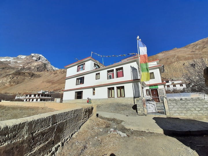 Himalayan Homestay W/ Home Meals & Treks, Hp - Tabo