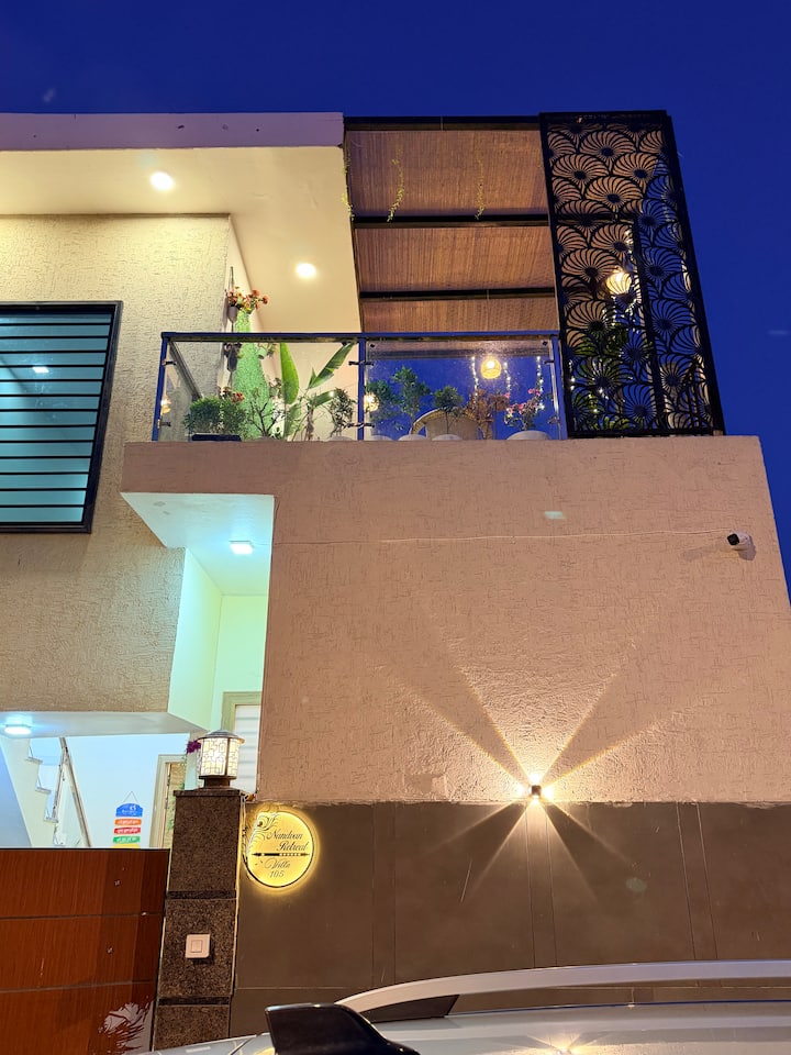 Nandvan Retreat Peaceful Villa Stay - Vrindavan