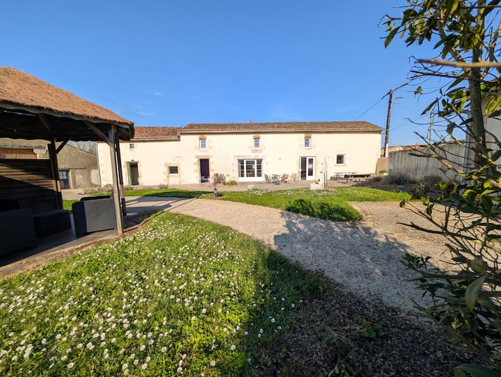 Domaine Du Luth - Gîte 8ch 19 Lits - Futuroscope - Poitiers