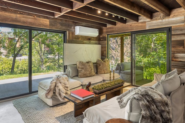 Lake Placid Modern Rustic Retreat - Lake Placid, NY