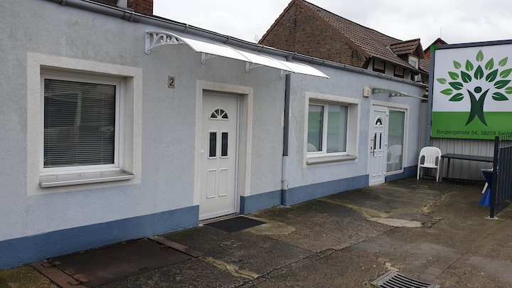 Ganz Gut Passt Zu Monteure Und Geschäftsreisende - Salzgitter