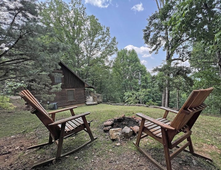 Quiet Cozy Cabin! - Bryson City, NC