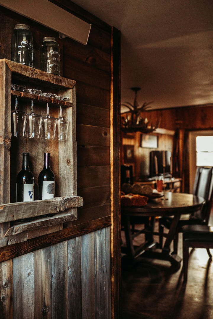 Cozy Bunkhouse On Bucking Bull Ranch - South Dakota