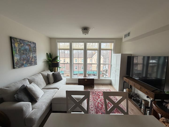 1 Bedroom By Train 30 Min To Nyc! - White Plains, NY