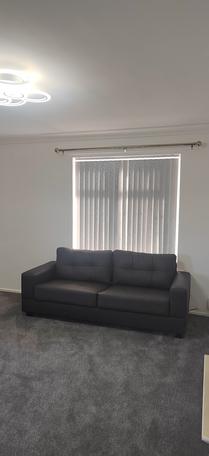 Modern And Spacious 3-bed Home With Free Parking - Nottingham