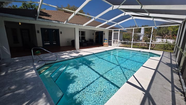 Lake Alfred Pool Home! Summer Fun, Nature Lovers - Winter Haven