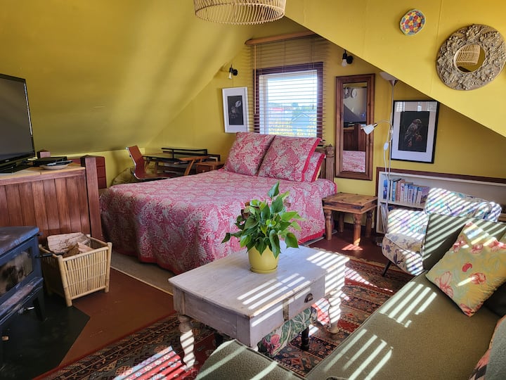 Rustic Attic Flat Close To Park/city - Invercargill