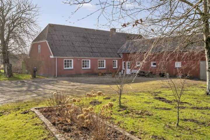 Landlig Idyl Tæt På Esbjerg - Esbjerg