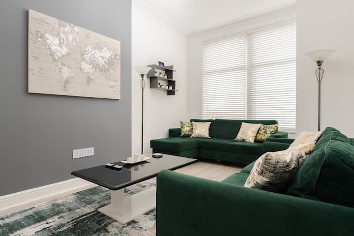 Bloomfield House | Free Parking | Garden | Stylish - Blackpool