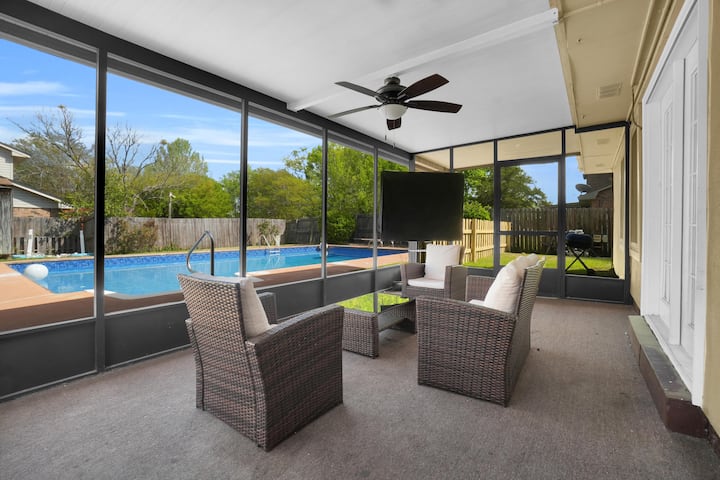 4br W/ Pool + Grill | Relaxing & Family Friendly - Montgomery, AL