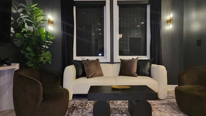 New 3br Luxe Downtown Modern Home W/ Patio & Bikes - Tampa, FL