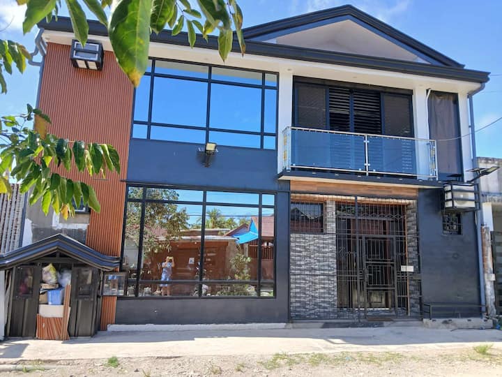 Cozy Home For Group Near Tinuy-an & Baywalk - Bislig