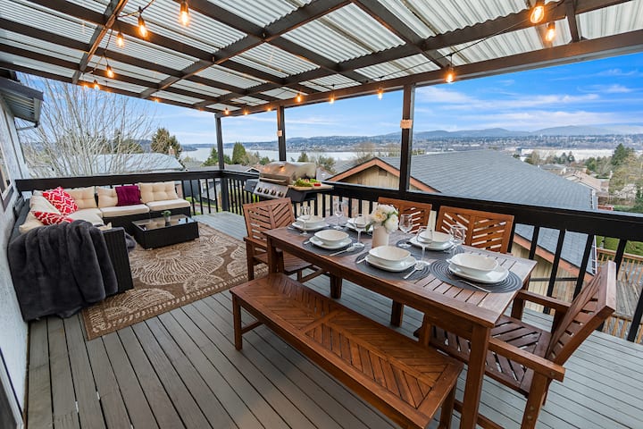 Mins To Seattle~lake Views~movie Room/game Room - SeaTac, WA