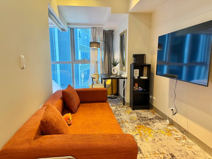 1br 17 Kingbed Massager Uptownparksuitest1 Washdry - Taguig