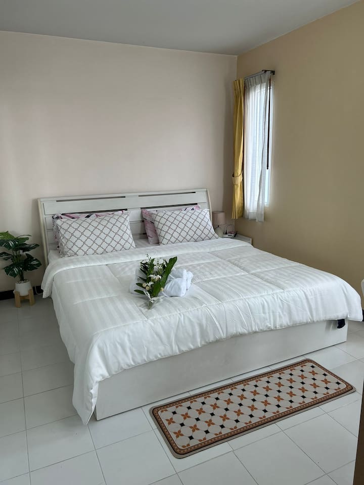 Pet Lover Apartment - Pets Are Welcome! - Phra Pradaeng