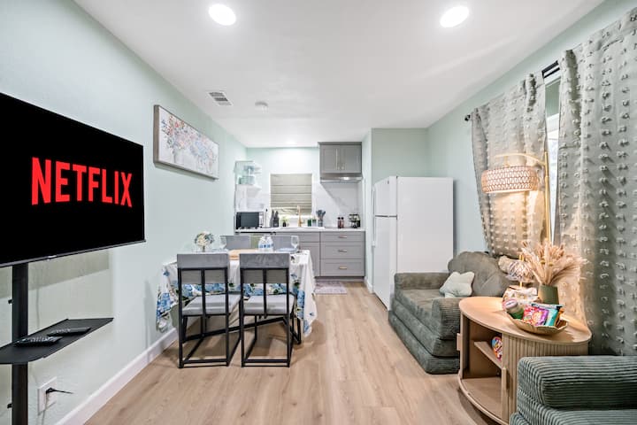 Mint-green 2br Oasis | Pasadena & Old Town Nearby - Pasadena, CA