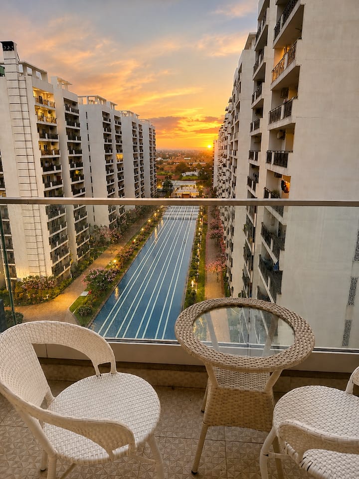 Luxury Pool View Apartment|central Park - Sohna