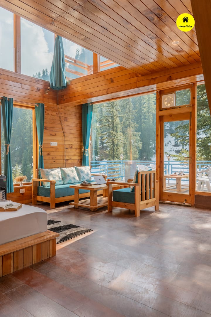 Grand 4br Alpine Chalet | Spacious & Riverfront - India
