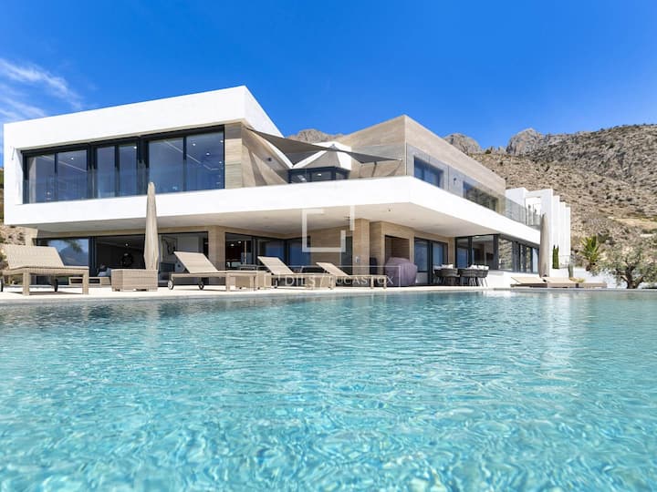 Ultra Luxury Sea View Villa, Spa, Cinema, 2 Pools - Alfaz del Pi