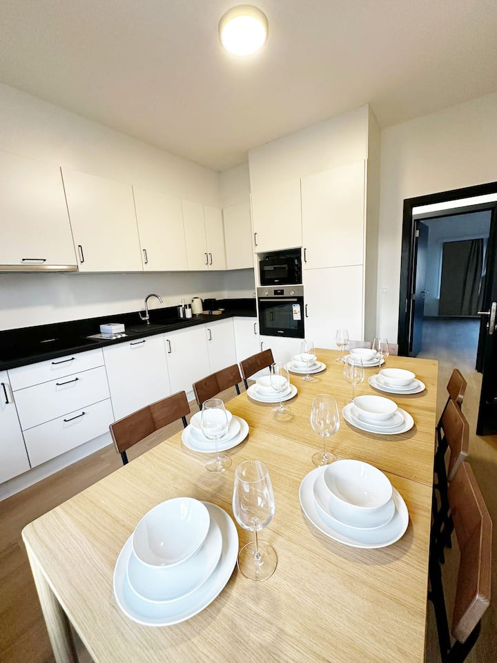 15-min Walk To Ghent Center | Stylish 3br+1lr Apt. - Ghent (Belgium)