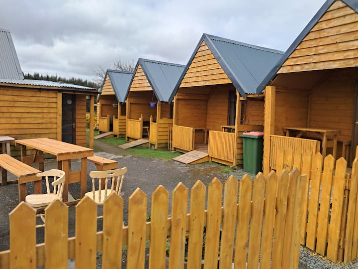 Mountain Cabins With Restaurant & Bar. - Westport, Ireland