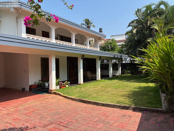 Luxury 5br Villa | Private Stay In Prime Location - Mangalore