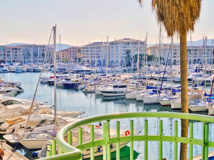 Vue Port & Mer - Terrasse, Clim, Garage, Plages - Fréjus