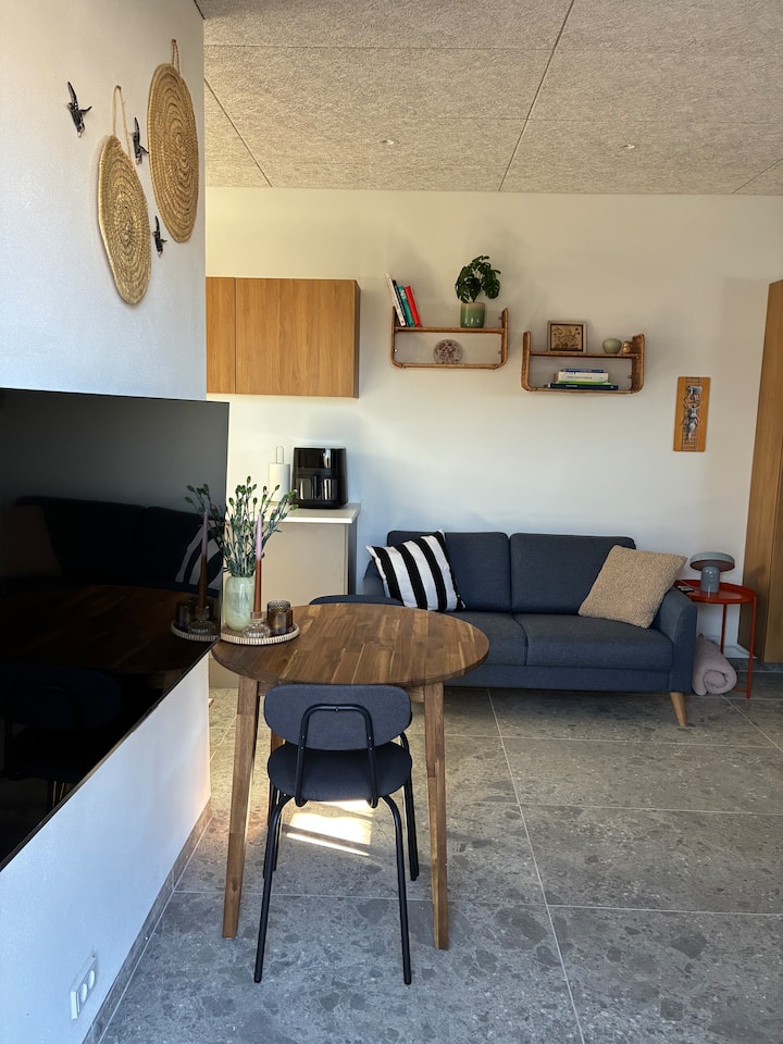 Minihus Tæt På Strand Og Offentlig Transport - Denmark