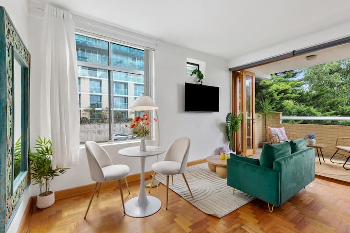 Your Bondi Retreat Central Studio, Walk To Beach - Sydney