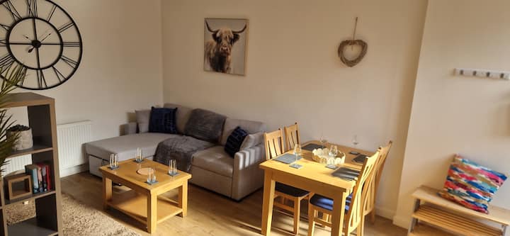 Penrith Centre 2 Bed Luxury Apartment With Parking - Pooley Bridge