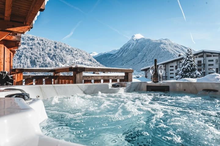 Le Luxe:3br Appt With Mountain Views And Hot Tub - Morzine