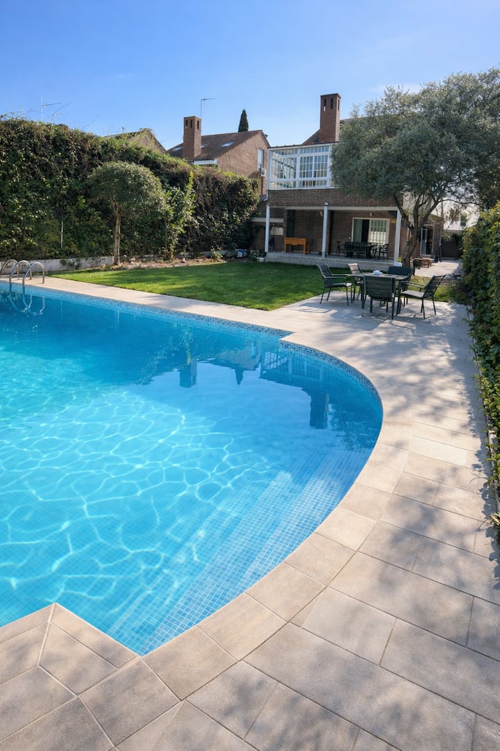 Luxury Villa With Private Swimming Pool And Garden - Arganda del Rey