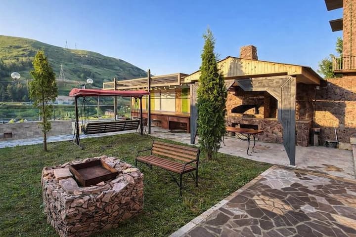 Family House In Tsaghkadzor - Armenia