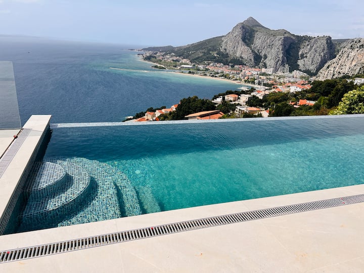 Neue Villa, Infinity Pool, Einzigartige Aussicht - Dugi Rat