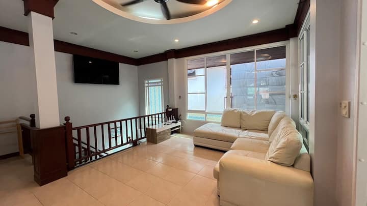 Mukda Villa Phuket - Phuket district, Thailand