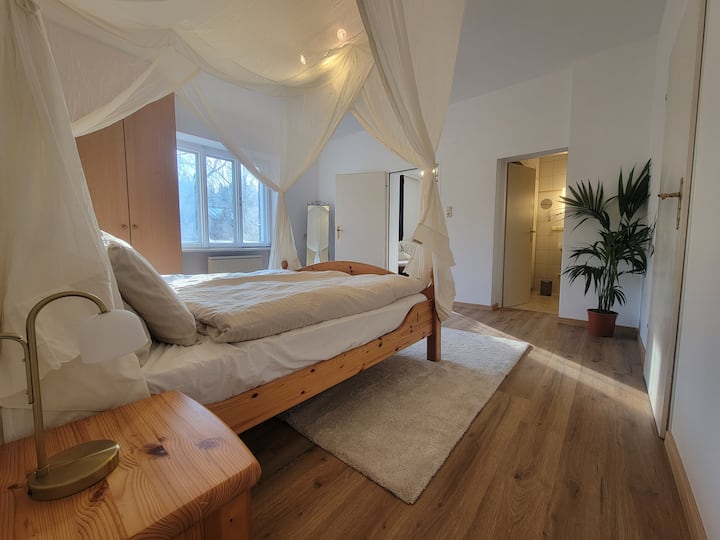 Ausseer Villa Felsenheim - 100m² Altbau Mit Garten - Altaussee