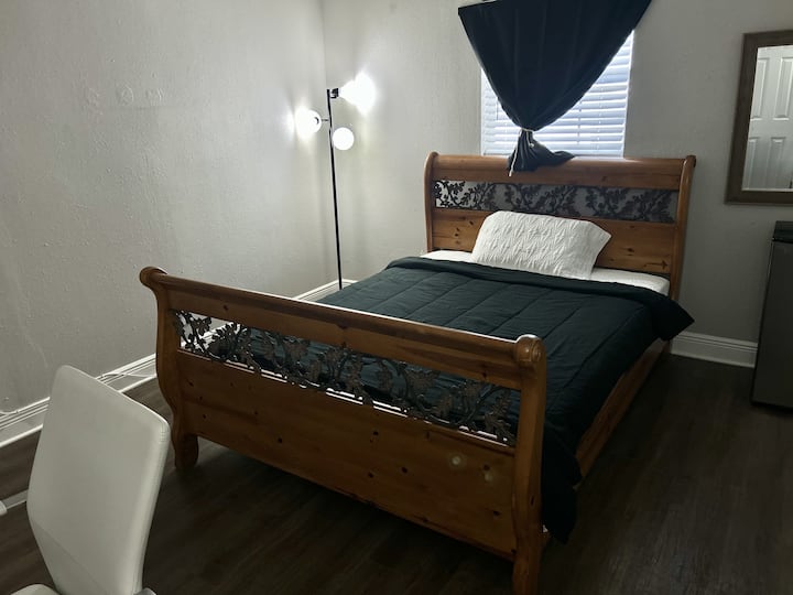 Room In Fort Lauderdale & Beach Vicinity - Fort Lauderdale, FL