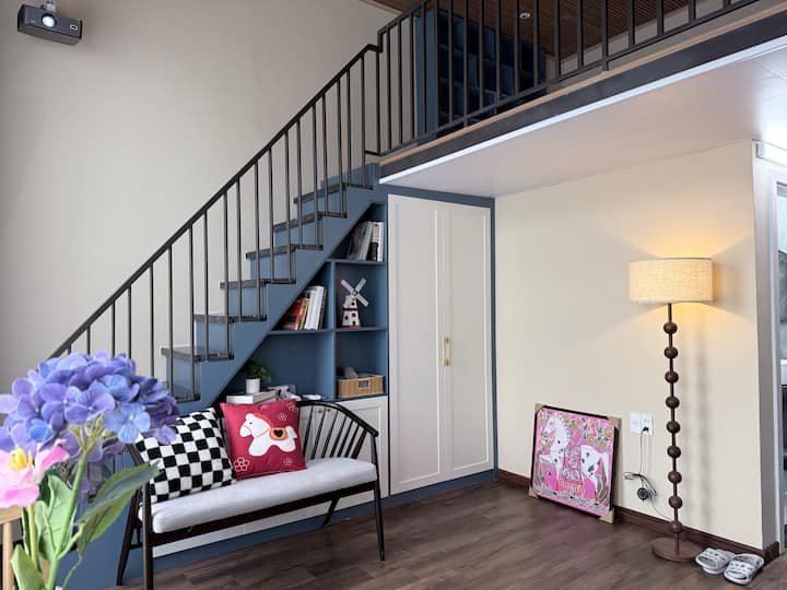 Giảm Giá 25%  - Căn Hộ Có Máy Chiếu -Ban Công Sáng - 다낭